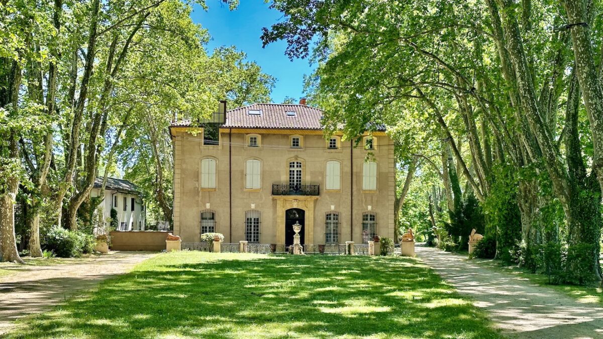 Aix, Paul Cezanne's home town • Office de Tourisme d'Aix-en-Provence ...
